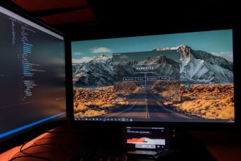 How to Use Dual Monitors in VMware