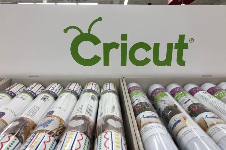 Fix: Cricut not cutting all the way through or not cutting at all